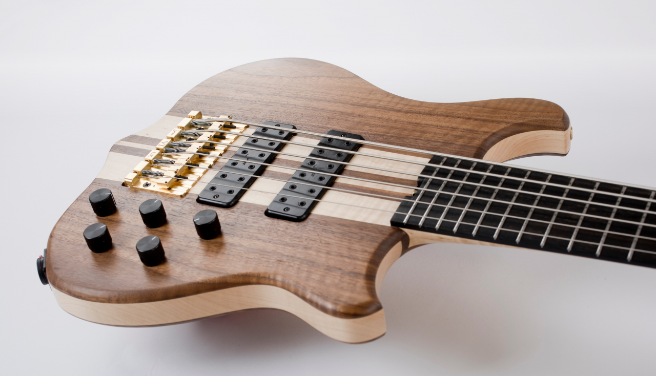 Jones Bass Guitars - Welcome to Jones Basses, handmade bass guitars ...